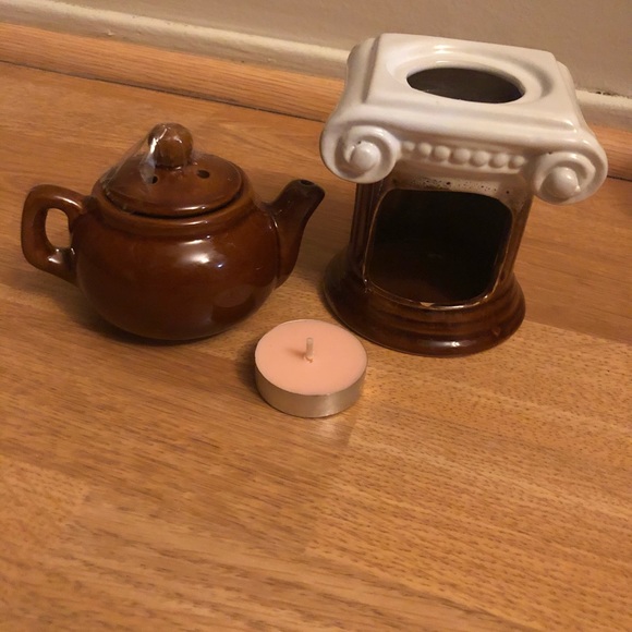 Tealight | Accents | Ceramic Regal Column Kettle Tea Light Oil Burner ...